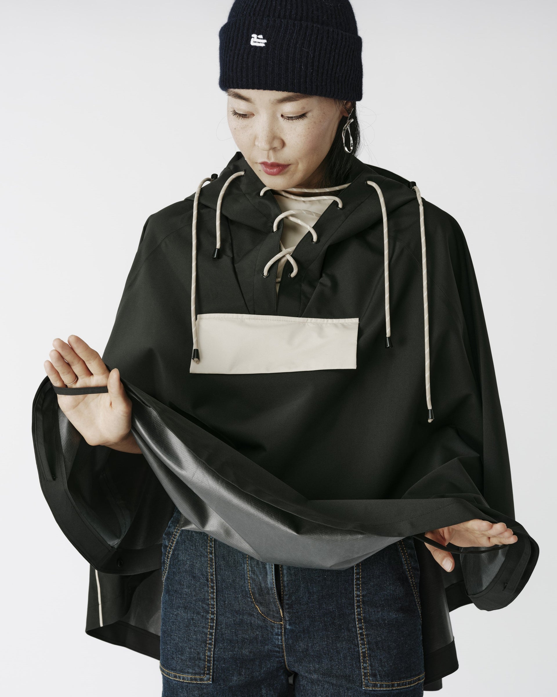 Rain cape LOU V02 · Vert – Ride Olive